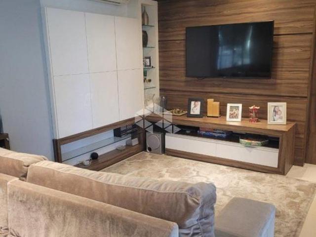 Apartamento à venda com 4 quartos 166 m² no bairro Petrópolis
