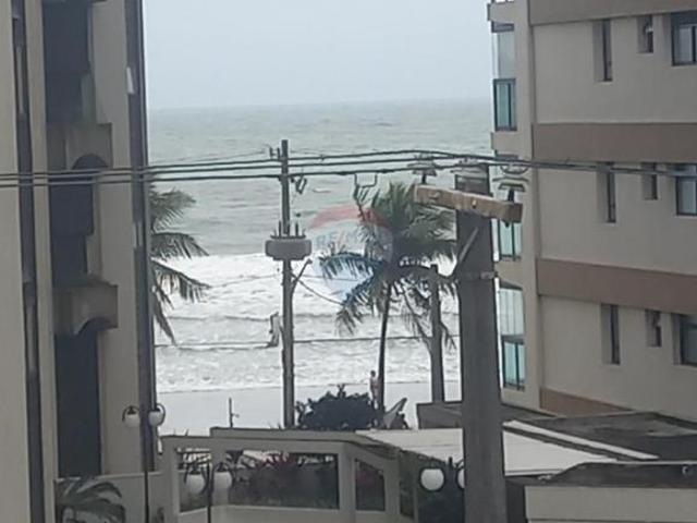 Apartamento à venda com 4 quartos, 2 vagas, na Praia das Astúrias, no Guarujá SP
