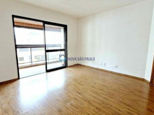 Apartamento â venda com 4 quartos, 2 suítes no Brooklin Paulista