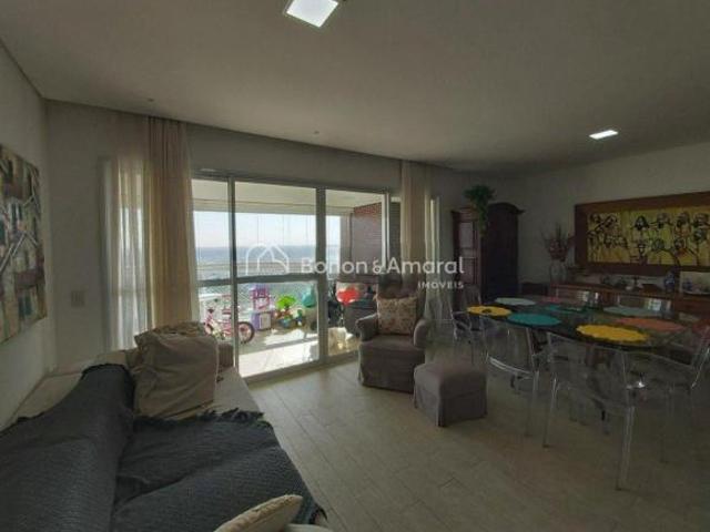 Apartamento à venda com 4 quartos, 2 suítes, salas integradas com varanda, 3 vag