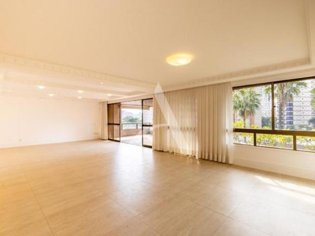 Apartamento a venda com 4 quartos no Cambuí em Campinas/SP
