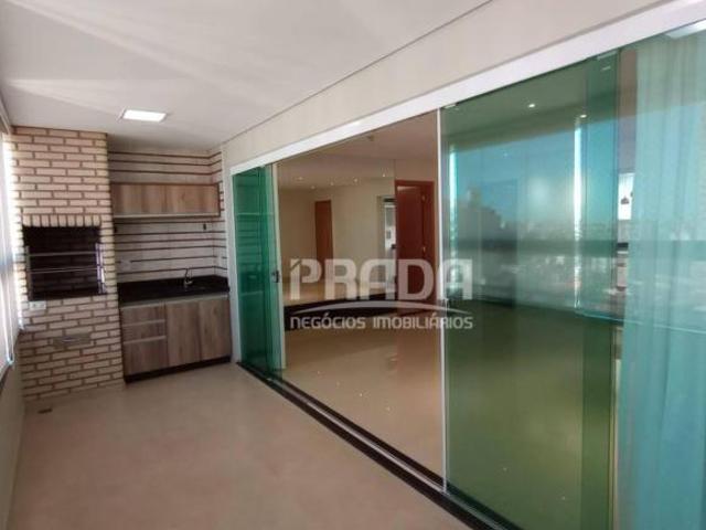 Apartamento à venda com 4 quartos sendo 1 suíte Jardim Finotti Uberlândia/MG