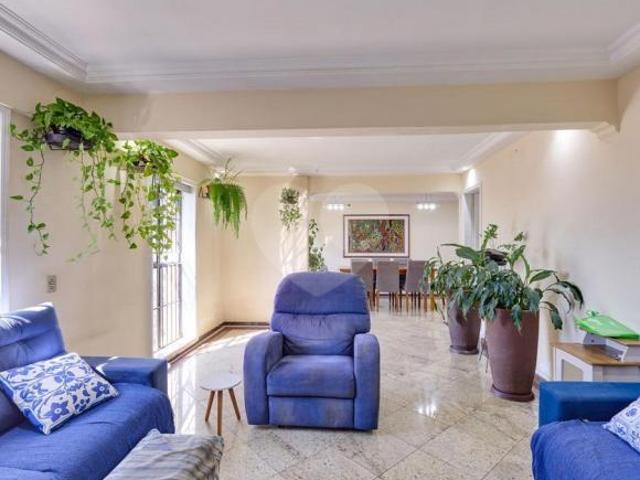 Apartamento à venda com 4 quartos, sendo 1 suíte, no condomínio Parque Marajoara Sol, São Paulo