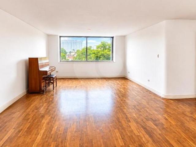 Apartamento com 4 quartos á venda no Alto da Boa Vista, São Paulo