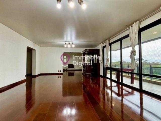 Apartamento à Venda com 4 suítes, 6 banheiros, 3 vagas, 329m² Alto da Boa Vista