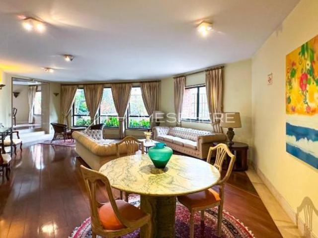Apartamento à venda com 4 suites no Jardim Paulista