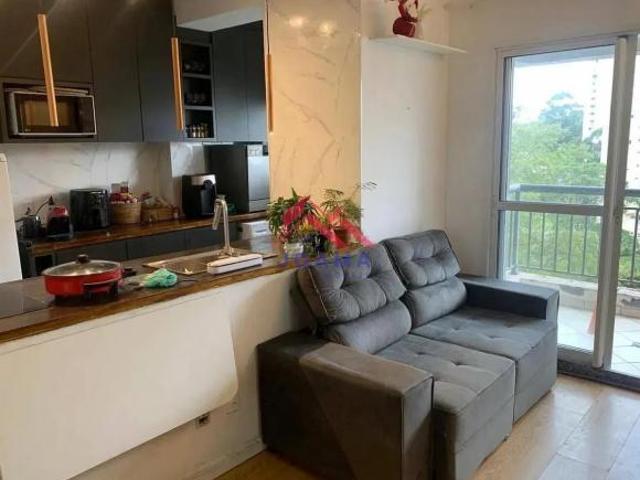 Apartamento à venda com 51m² e uma vaga demarcada