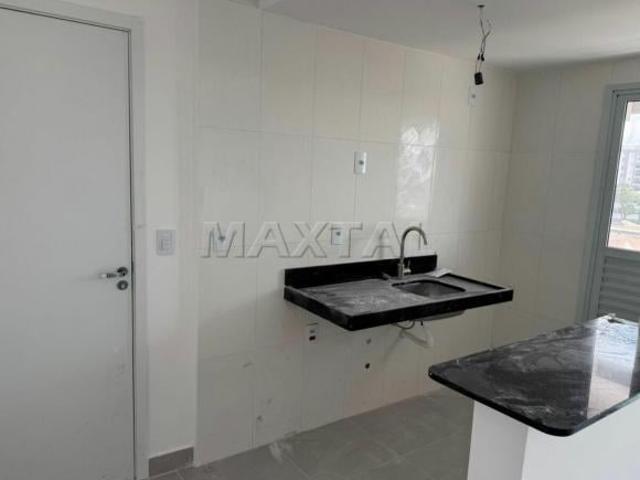Apartamento a venda com 52m², 2 quartos, 1 suíte, sacada, 2 banheiros no Jardim São Paulo