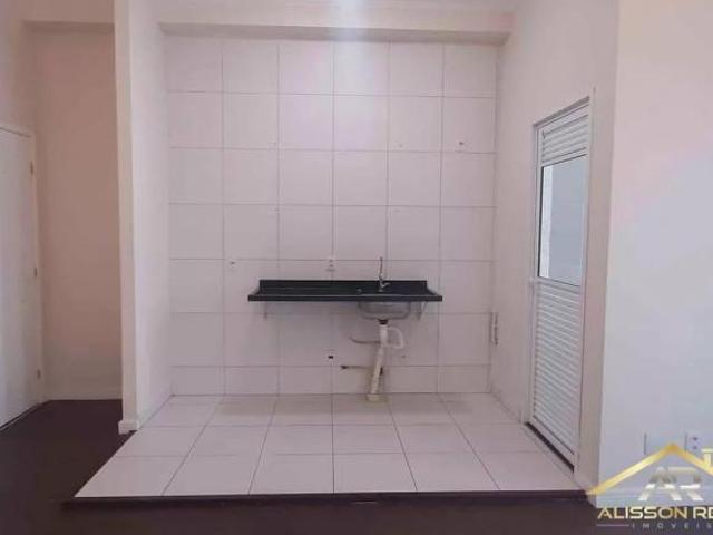 Apartamento à venda com 56m², 2 quartos sendo 1 suíte e 1 vaga