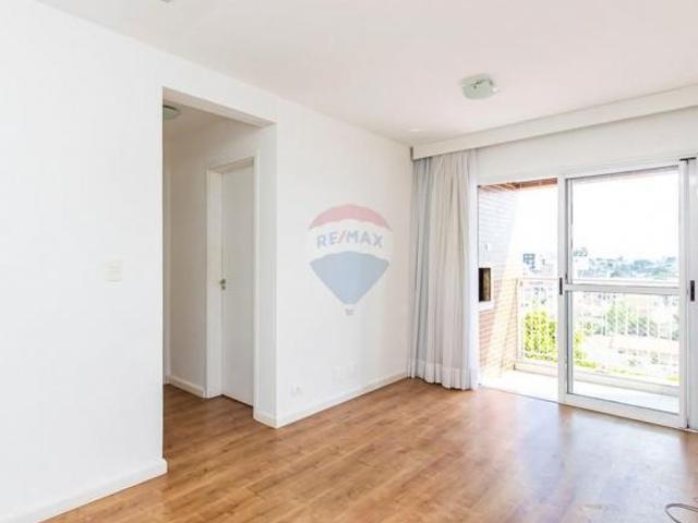 Apartamento à venda com 56m², 2 quartos, sendo 1 suíte, e 1 vaga de garagem por R$ 495.000,00, no Re