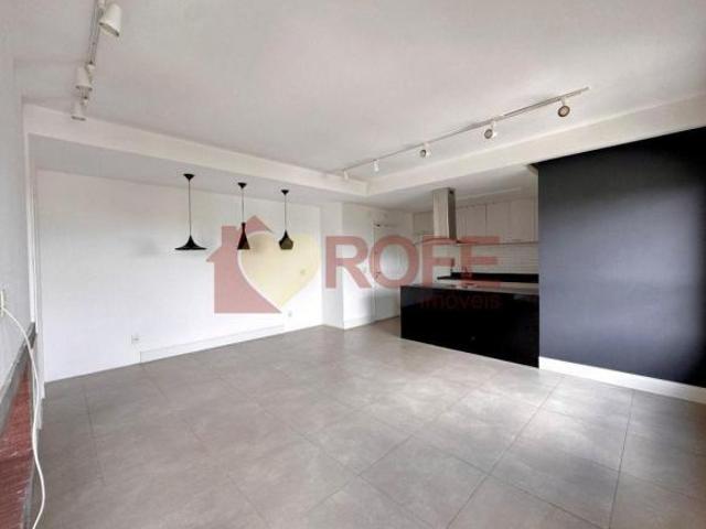 Apartamento à venda com 63m², 1 quarto e 1 vaga