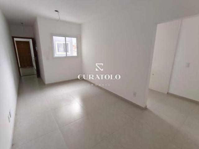 Apartamento à venda com 60 m², 2 quartos e vaga, Vila Gerty, São Caetano do Sul