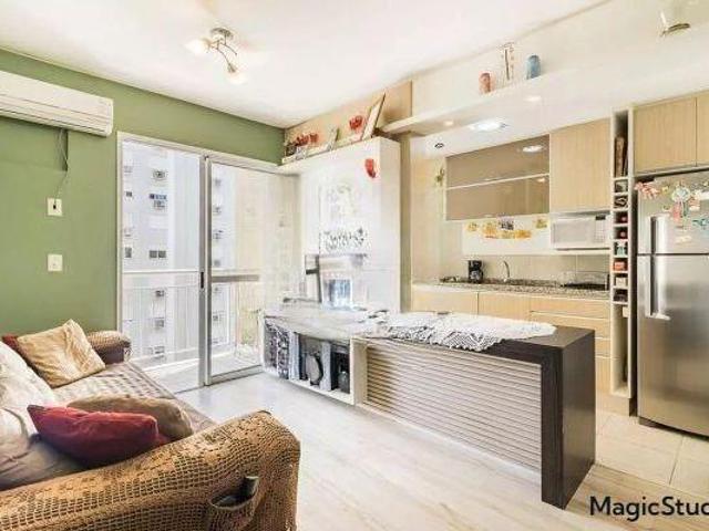 Apartamento à venda com 62m², 2 quartos e 1 vaga