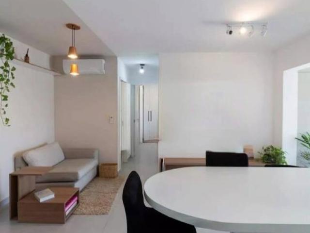 Apartamento à venda com 62m², 2 quartos e 1 vaga