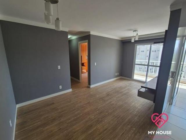Apartamento à venda com 65m², 2 quartos e 1 vaga
