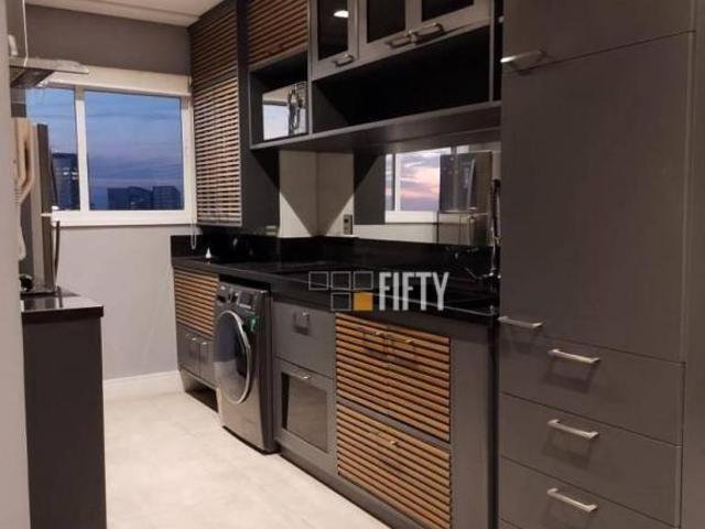 Apartamento à venda, com 66m², 1 suíte, closet e 1 vaga Brooklin SP