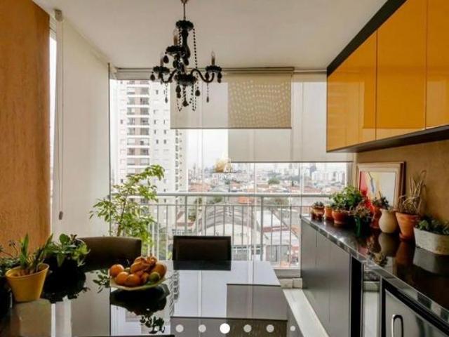 Apartamento à venda com 69m² na Nossa senhora da saúde, 3 quartos e 1 vaga