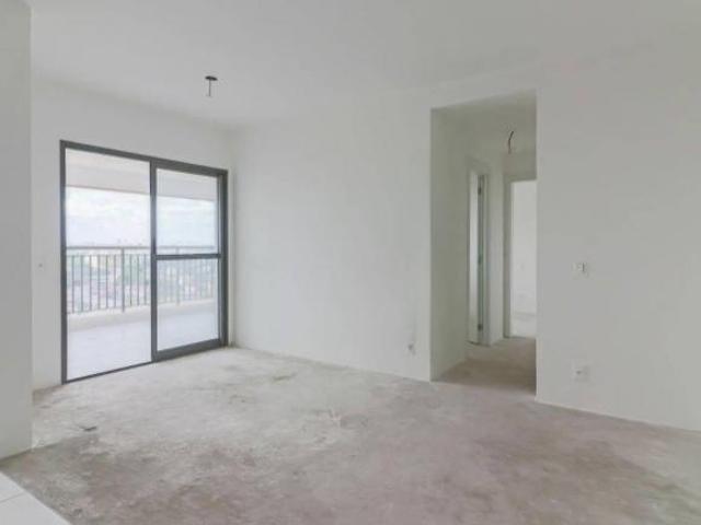 Apartamento à venda com 73m², 2 quartos e 1 vaga.