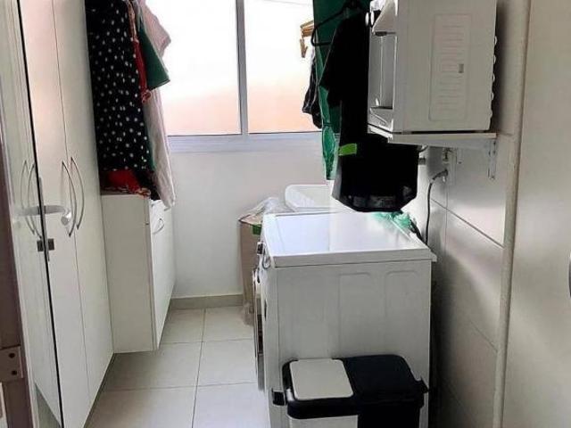 Apartamento à venda com 70m², 2 quartos e 1 vaga.