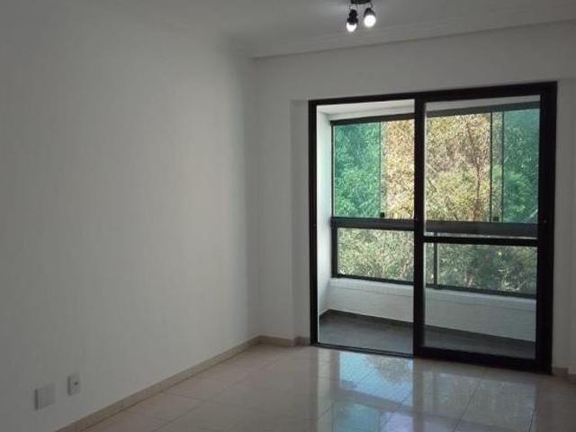 Apartamento à venda com 71m², 2 quartos e 1 vaga