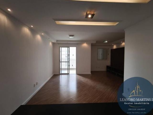 Apartamento à venda com 72 m² em Interlagos SP