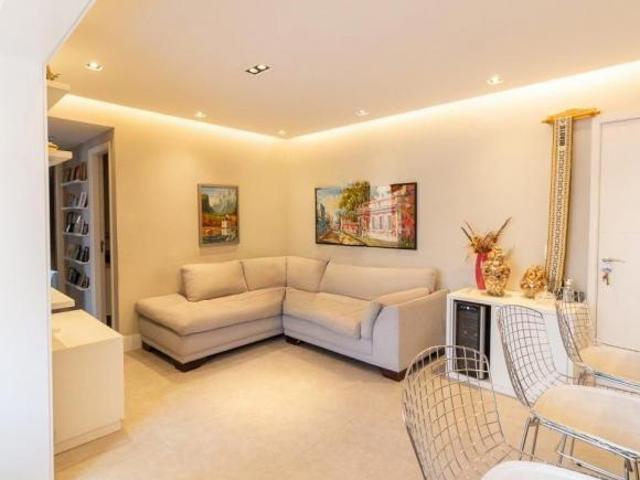 Apartamento à venda com 72m², 3 quartos e 1 vaga