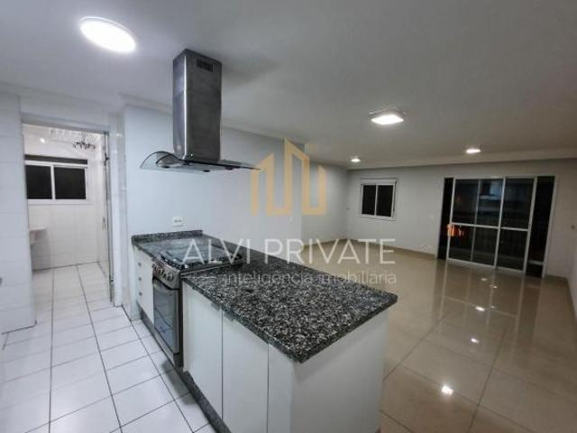 Apartamento à venda com 77 m², 2 dormitórios, 1 suíte e 2 vagas Cond. Varanda Pompéia