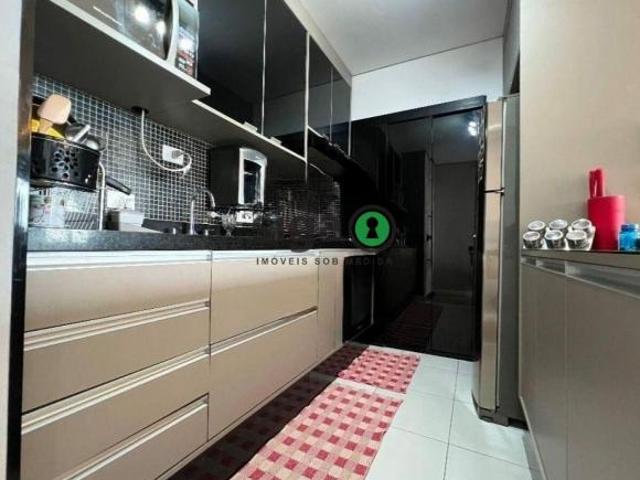 Apartamento à venda com 77m², 2 quartos e 2 vagas