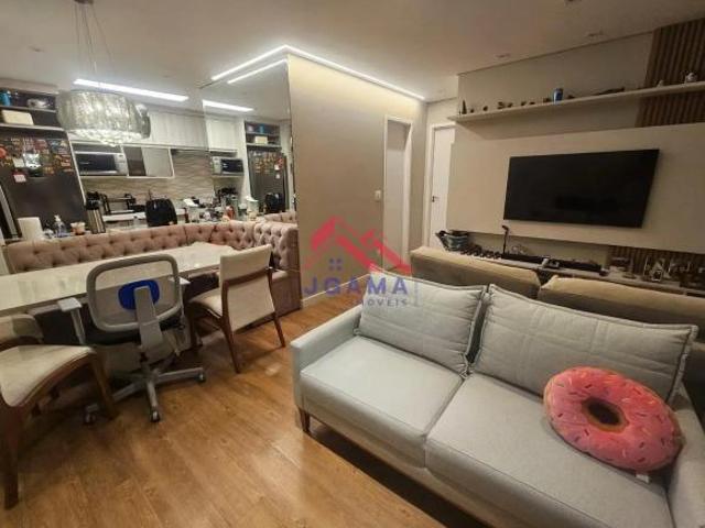 Apartamento a venda com 74 metros com 2 vagas e depósito
