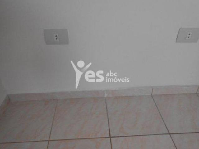 Apartamento a venda com 75m² 3 dormitórios, 1 suíte, 2 vagas Vila Valparáiso R