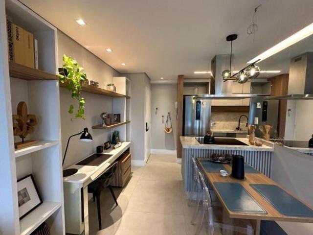 Apartamento à venda com 75m², 3 quartos e 1 vaga e 1 deposito