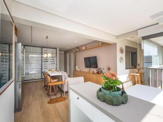 Apartamento à venda com 76m², 2 quartos e 1 vaga no Condomínio Exp Moema!