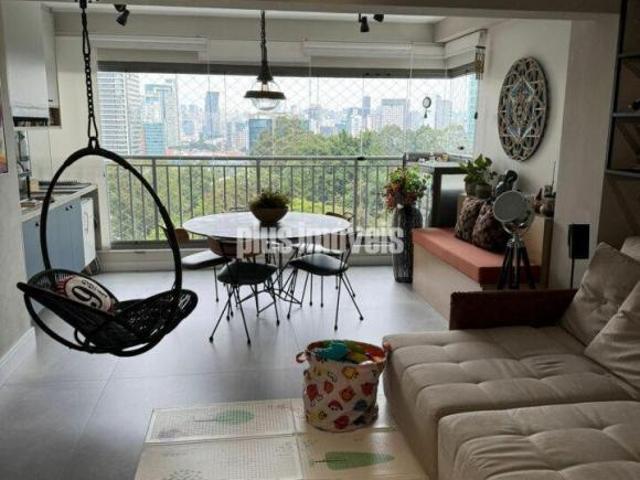 Apartamento à venda com 79m², 2 quartos e 1 vaga Butantã
