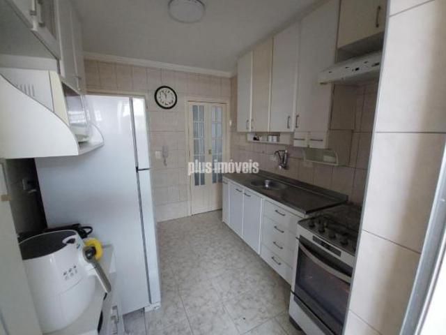 Apartamento à venda com 83m²
