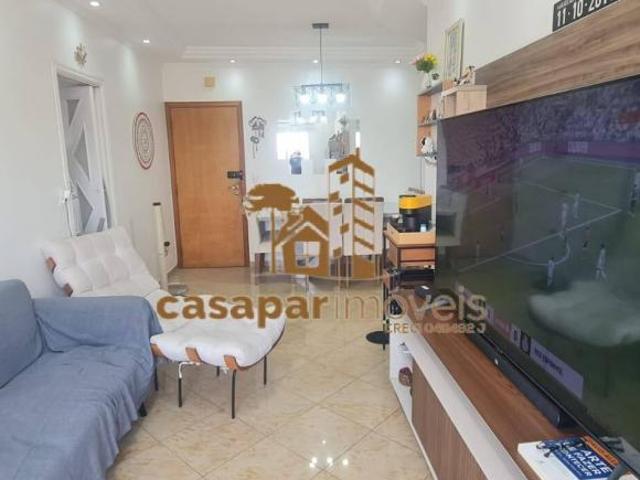 Apartamento à Venda com 80m², 2 Dormitórios e 2 Vagas no Santa Maria