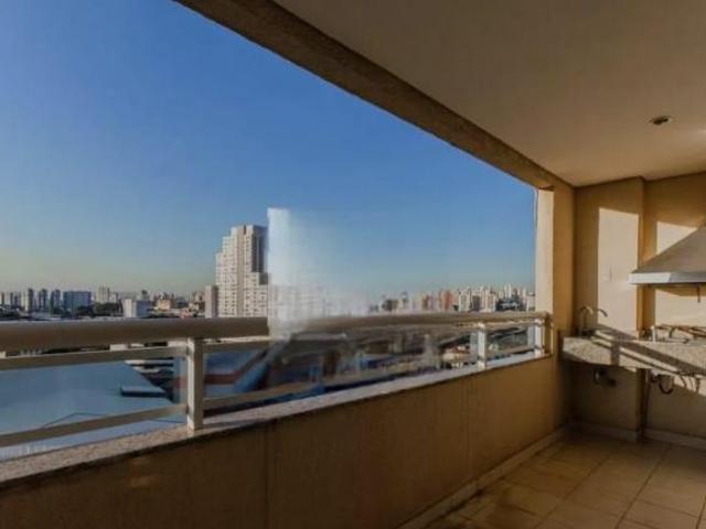 Apartamento à venda com 80m² em Cambuci!