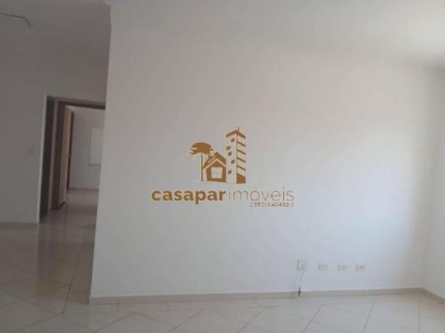 Apartamento à Venda com 81m², 3 Dormitórios e 2 Vagas no Santa Maria em SCS