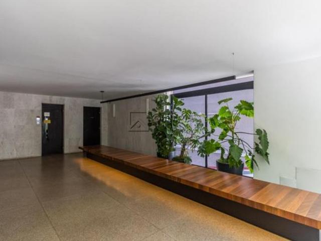 Apartamento à venda com 84m², Cerqueira César SP