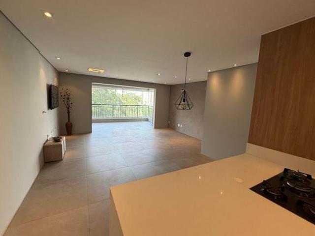 Apartamento à venda com 91m², 2 quartos e 2 vagas FL58