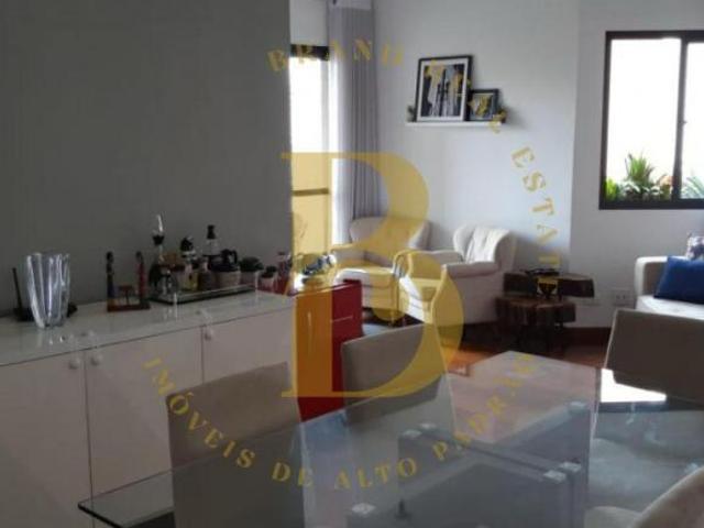 Apartamento à venda com 97 m² e 3 dormitórios, próximo ao Metrô, na Vila Clementino