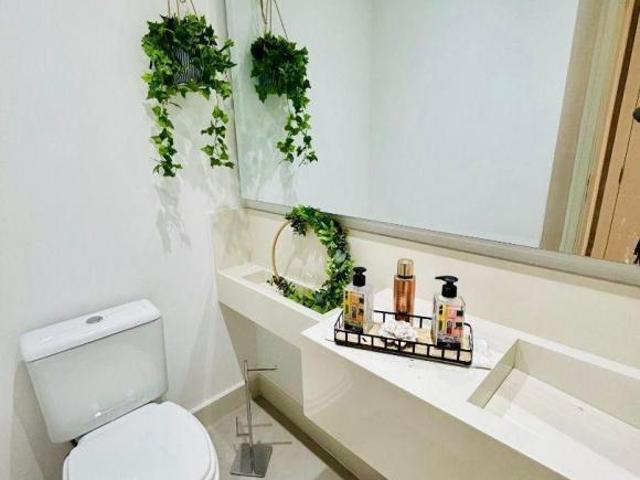 Apartamento à venda com 96 m² 03 dorm 01 suíte, ar condicionado e lazer completo