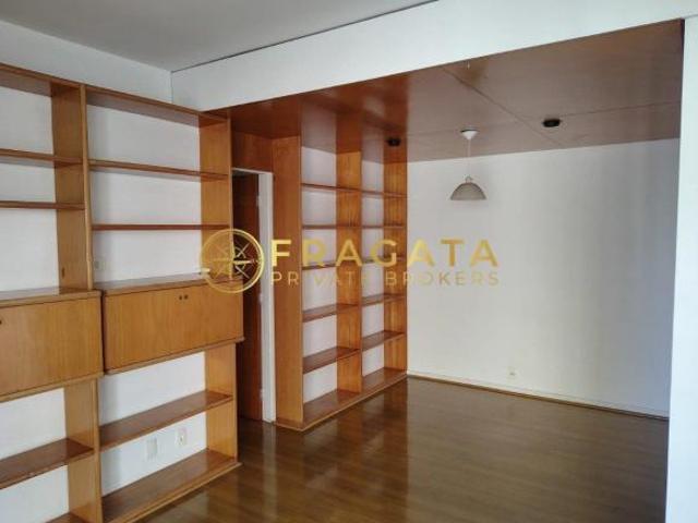 Apartamento á venda com 98m², 3 dormitórios sendo 1 suíte e 2 vagas em Perdizes SP