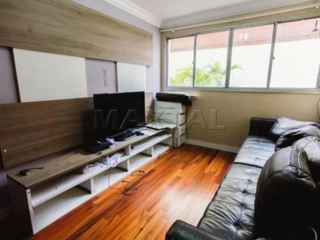 Apartamento à venda com 98m², 3 quartos sendo 1 suíte, 2 banheiros e 2 vagas de garagem