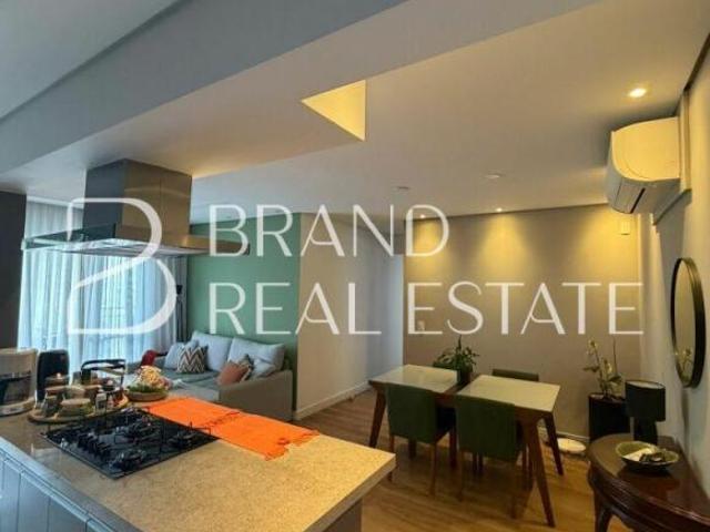 Apartamento à venda com 98m², 2 quartos e 2 vagas no Morumbi