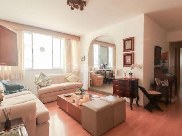 Apartamento à Venda com 99m², 3 dormitórios, 1 suíte e 1 vaga!