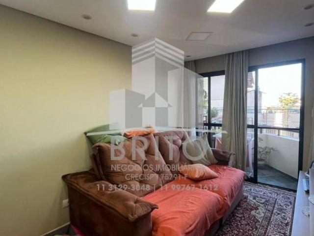 Apartamento a venda com 03 dormitórios, varanda, 02 vagas de garagem, depósito privativo, próximo ao