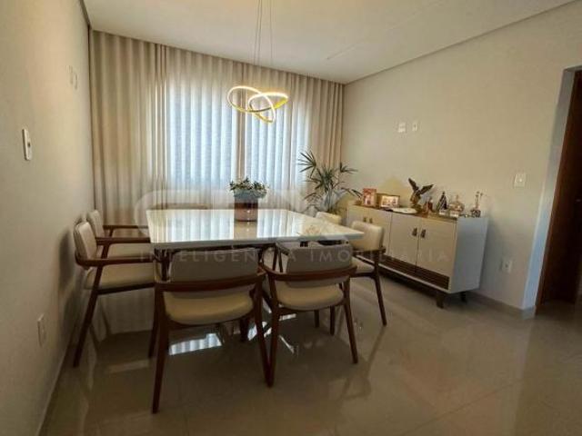 Apartamento à Venda com 03 Quartos no Bairro Bom Pastor em Divinópolis MG