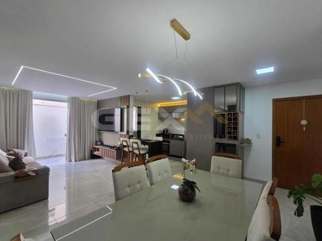 Apartamento à Venda com 03 Quartos no Bairro Bom Pastor em Divinópolis MG