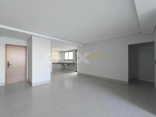 Apartamento à Venda com 03 Quartos no Bairro Liberdade em Divinópolis MG