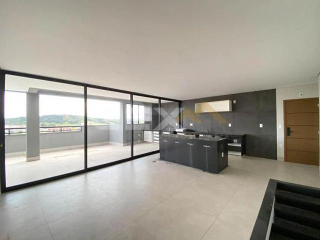 Apartamento à Venda com 03 Quartos no Bairro Liberdade em Divinópolis MG